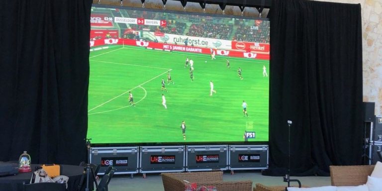 Mobile LED Screens | Outdoor Movie Screen Rentals & Outdoor Projectors